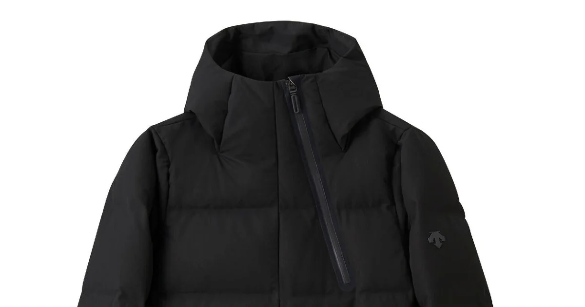 【秋のマストバイ黒ダウン】数量限定。水沢ダウンの名品「トラバース」がアップデートされて復刻 | UOMO