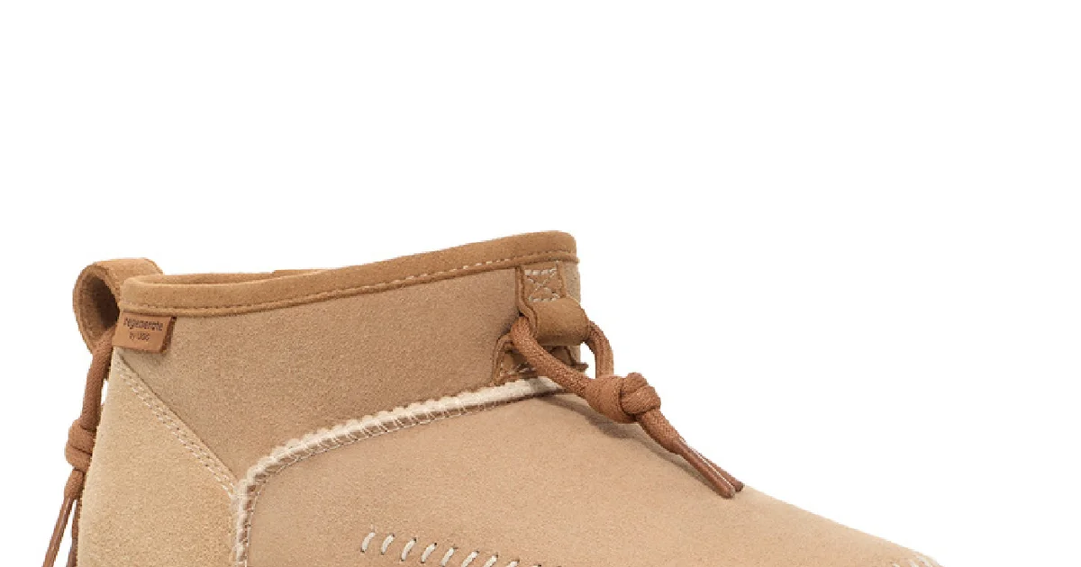 【Gallery】大人のUGG®️｜環境だけじゃなく履き心地も優しい。アグの「リジェネレート」最新作がすごい！ | UOMO